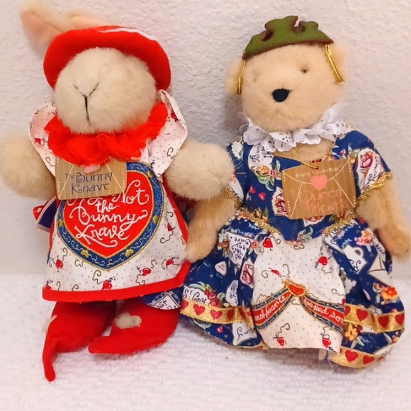 Northern American bear company | Accents | Muffy Vanderbear Hoppy ...